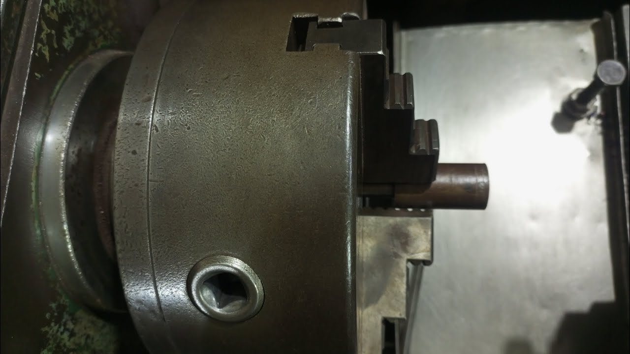 How to align easily chuck piece into chuck on manual lathe machine ...