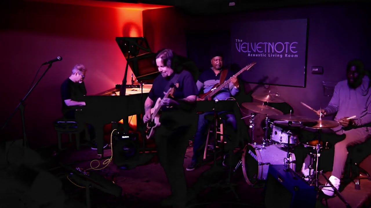 Christmas with Toni Byrd Sunday, December 18th 2022 - YouTube