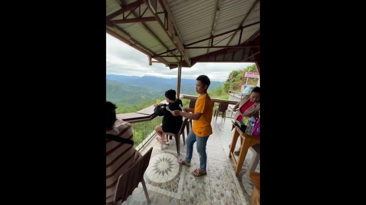 RJTV Vlog - Inverted House (Breakfast by the Clouds) - YouTube