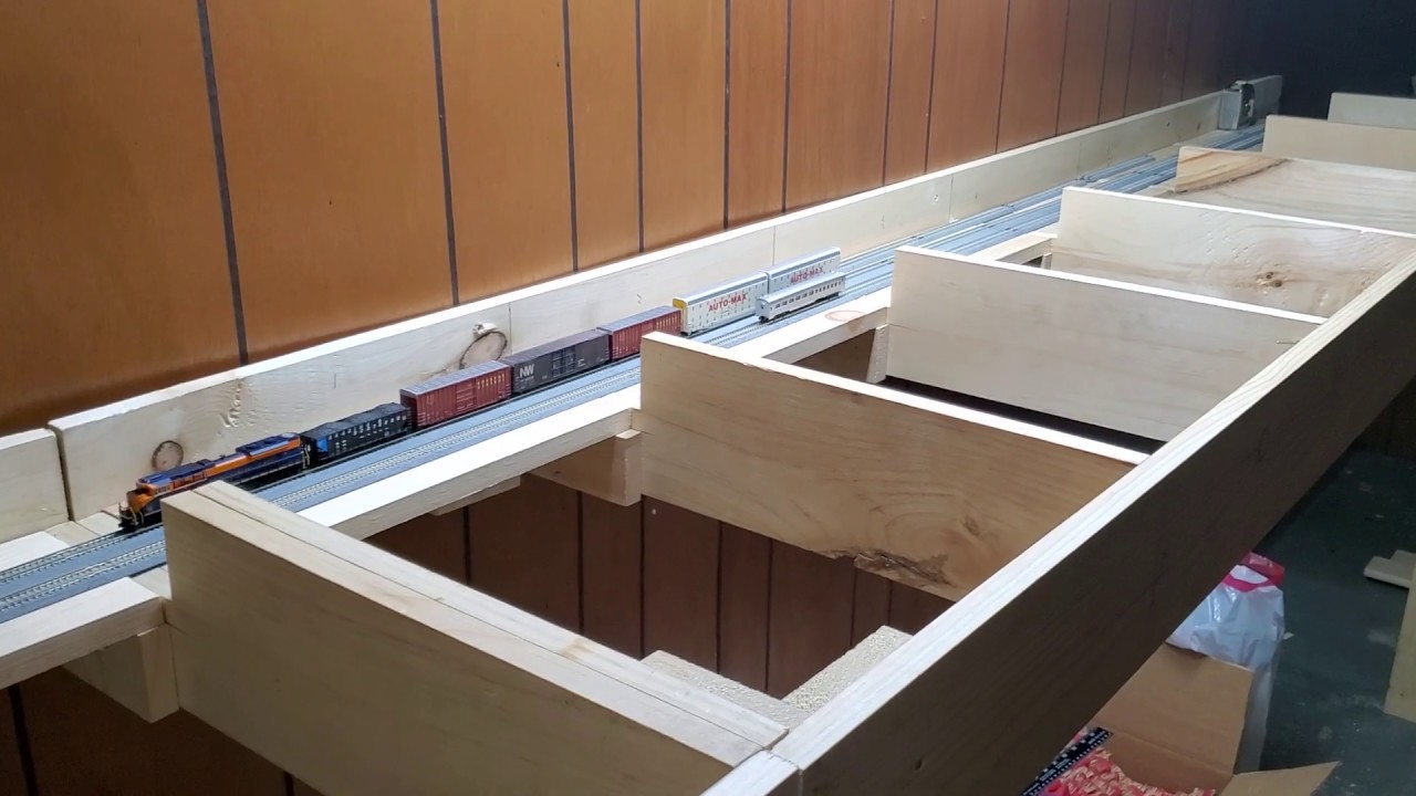 N scale layout update #2, benchwork started. LRS - YouTube