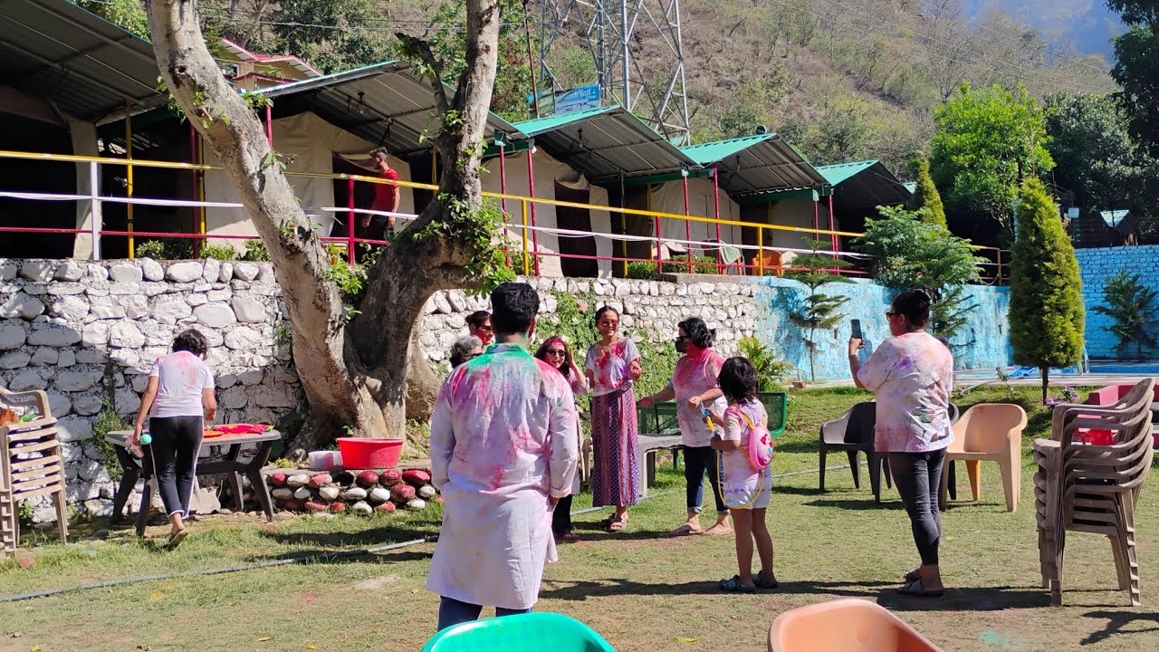 Holi celebration 💃in Rishikesh Party 🤩2024 🔥Campsite 🏕️ - YouTube