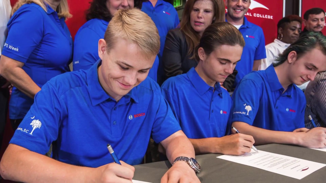 Youth Apprenticeship Signing Day 2017 - YouTube