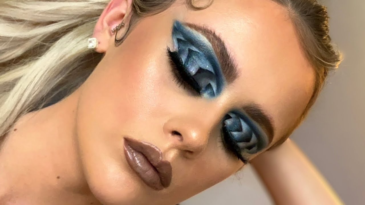 CREMATED PALETTE MAKEUP TUTORIAL | Hannah Webster - YouTube