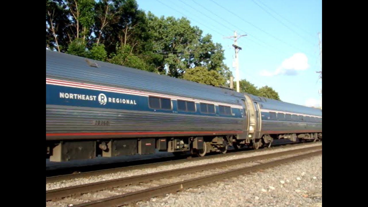 Amtrak California Zephyr featuring Amfleet, Horizon coaches - Ottumwa ...