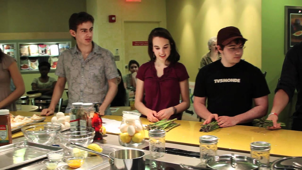 Jennifer Trainer Thompson shares egg recipes - YouTube