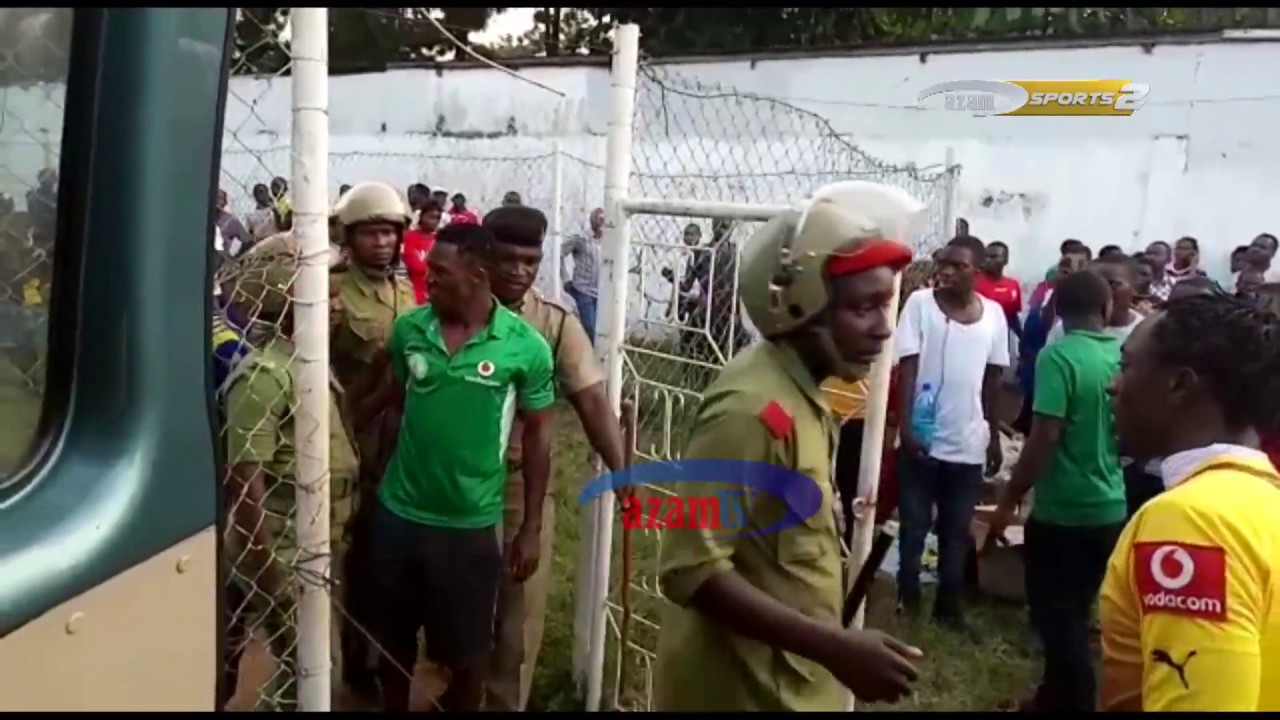 Juma Nyoso afanya tukio lingine Kaitaba, atiwa mbaroni - YouTube