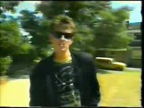 Mark King and Mike Lindup interview on Dutch TV Pt1 - YouTube