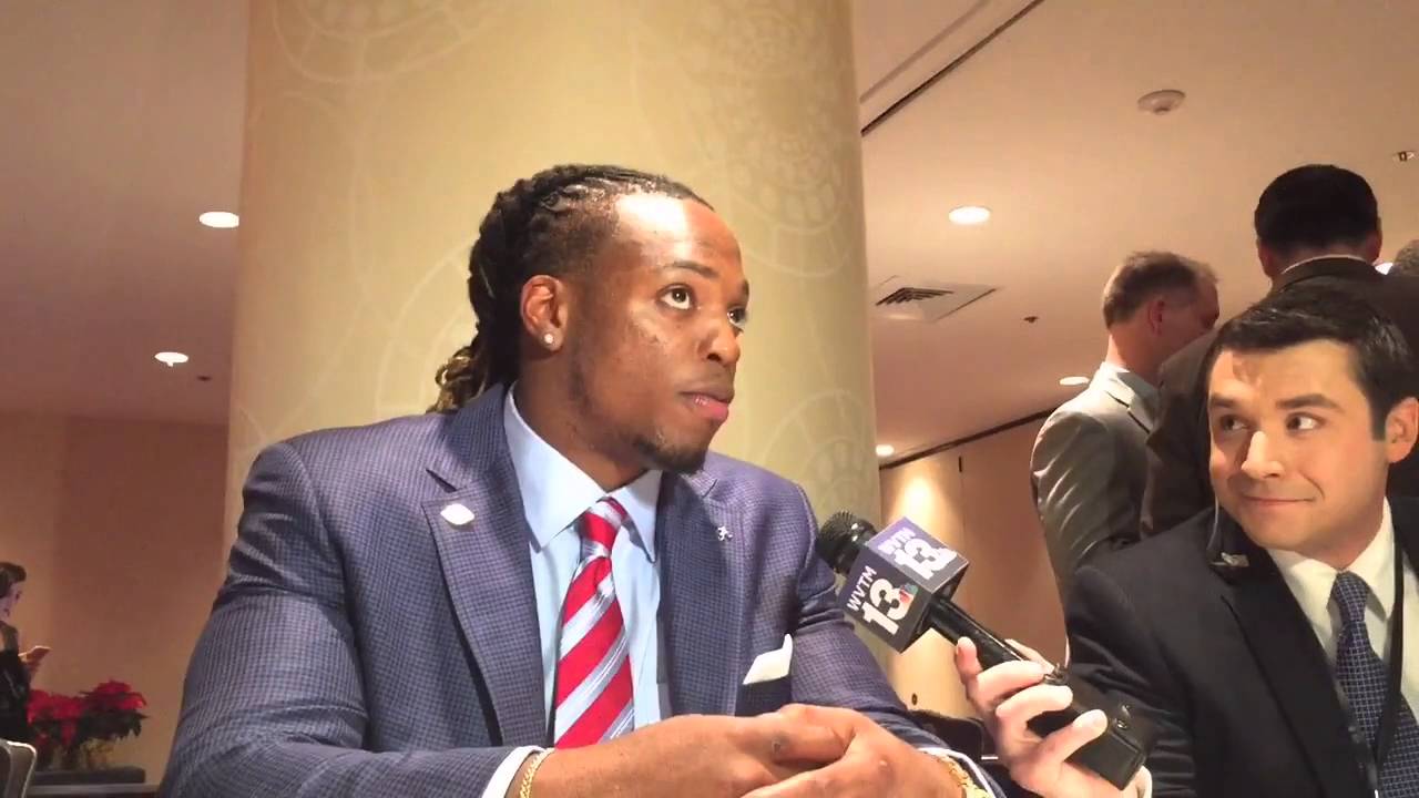 Derrick Henry all smiles after winning Heisman - YouTube