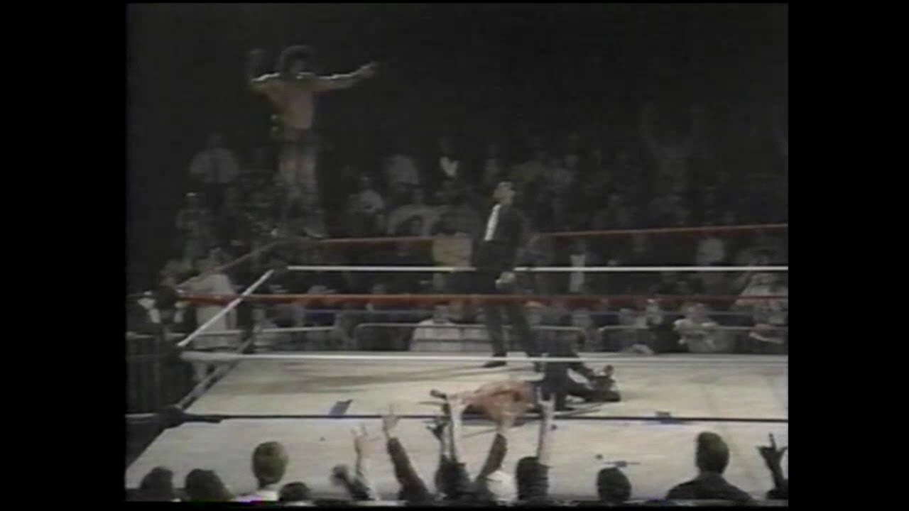 Jimmy Snuka Snaps & Busts open Tommy Dreamer after upset Loss! 1994 ...