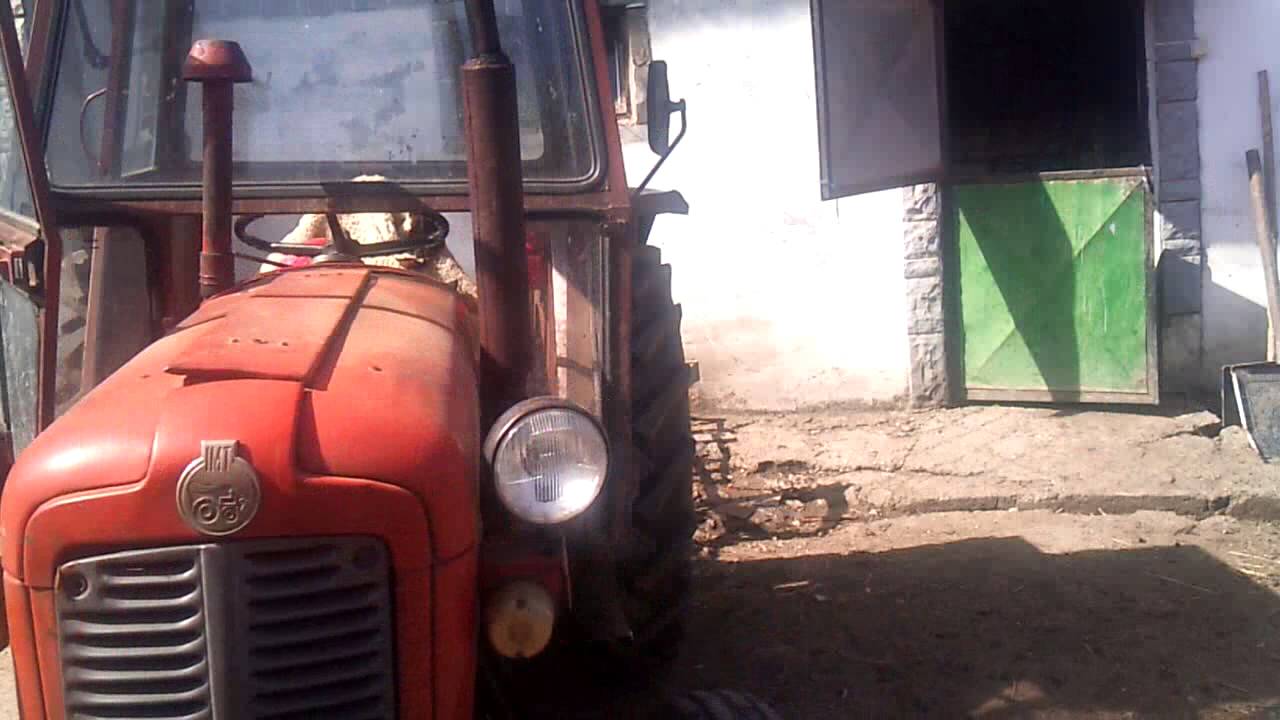 Копија видеа Imt 558 rakovica imt 539 i mf 130 - YouTube