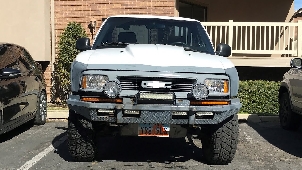 20201022 S10 Grill and Headlight Swap - YouTube