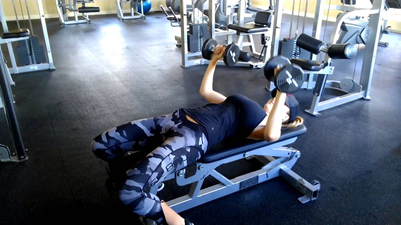 PRONATED DB FLAT BENCH CHEST PRESS - Palm Desert - YouTube