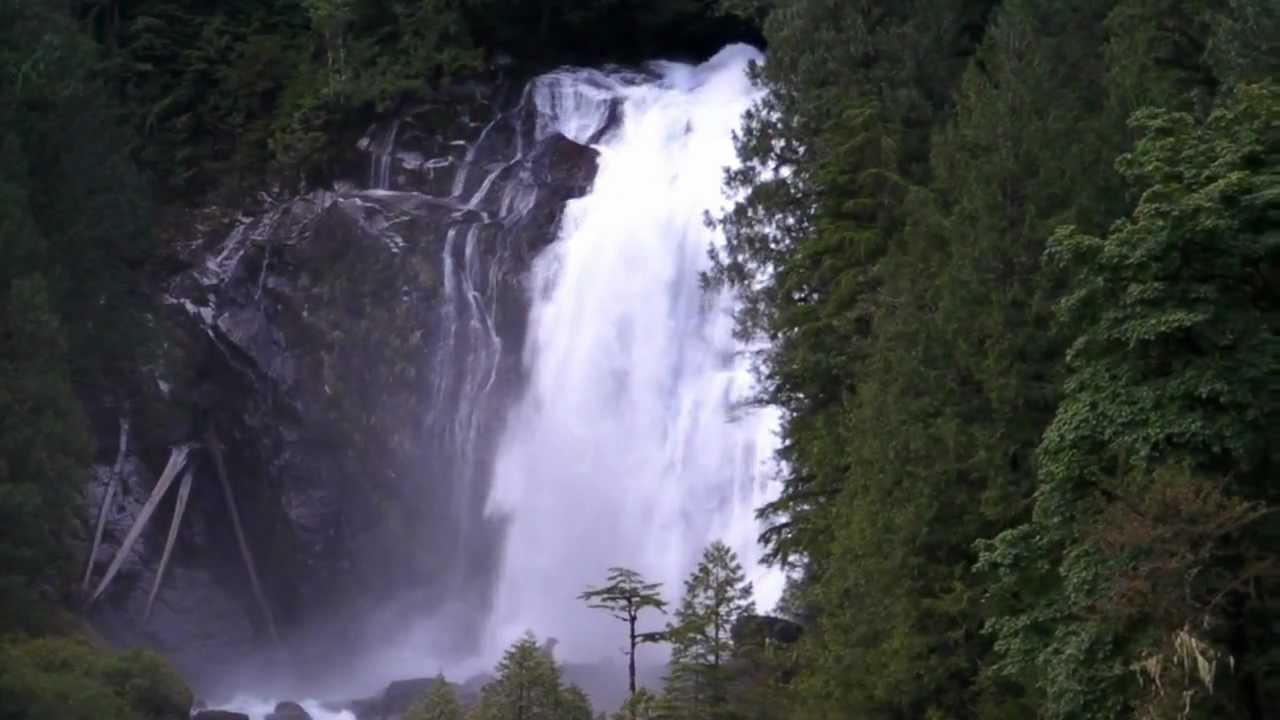 Chatterbox Falls, Princess Louisa Inlet - YouTube