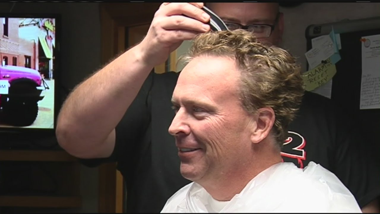 Mike Balise has his head shaven for cancer fundraiser - YouTube