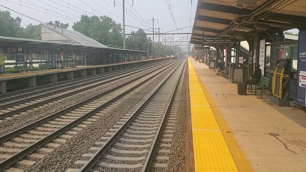 Amtrak PTC Test Train P42DC #46: Full Speed with a Lovely Hornshow ...