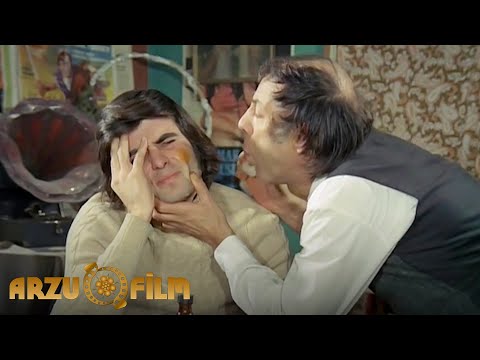 Hesabı Ödeyemeyince Dayak Yediler - Mavi Boncuk