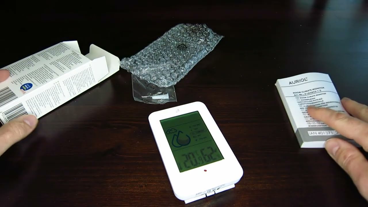 Unboxing of 10€ AURIOL® "Room Climate Monitor" from Lidl - YouTube