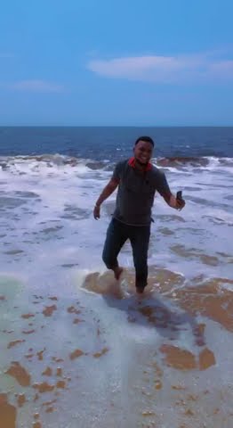 la plage de muanda - YouTube