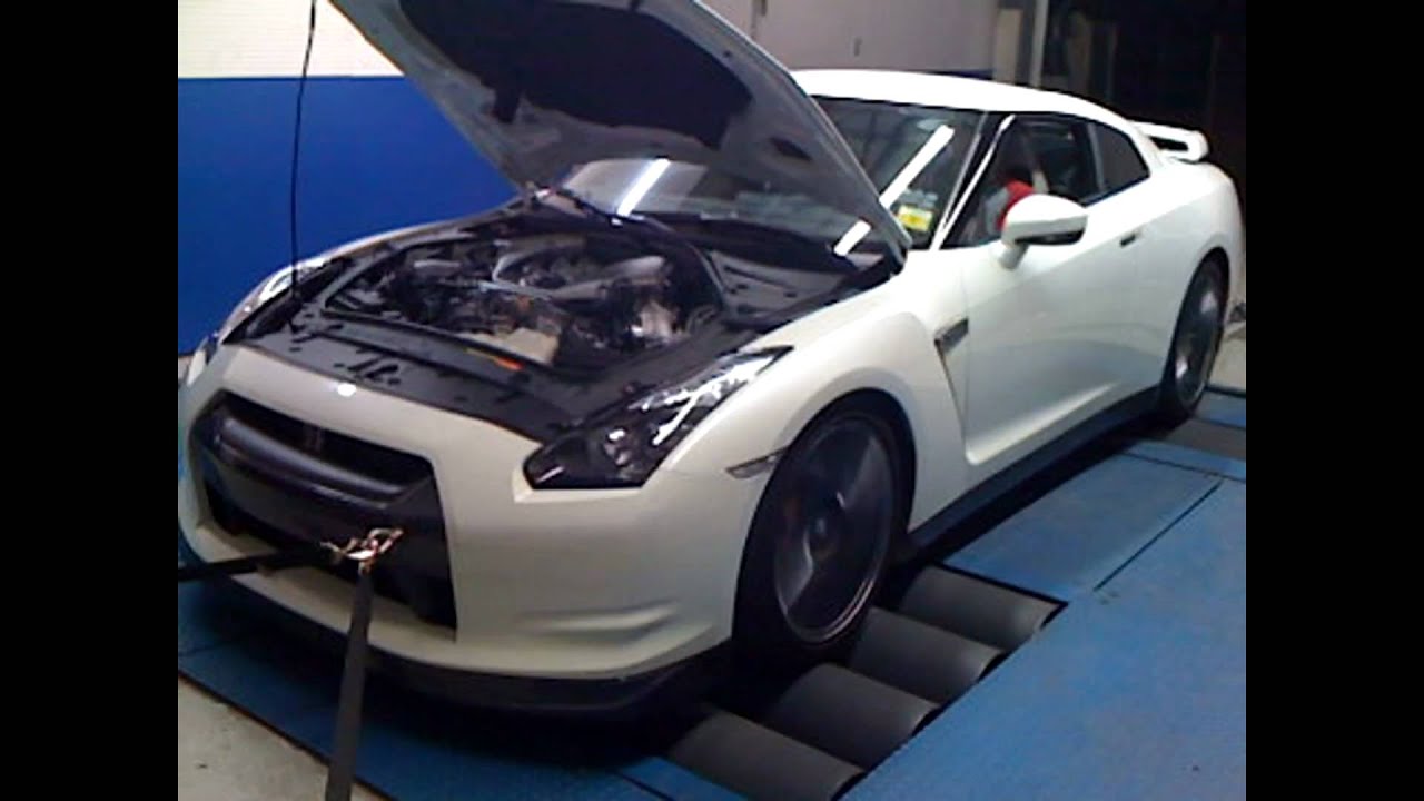 Nissan GT-R Dyno at Epic Motorsports - YouTube