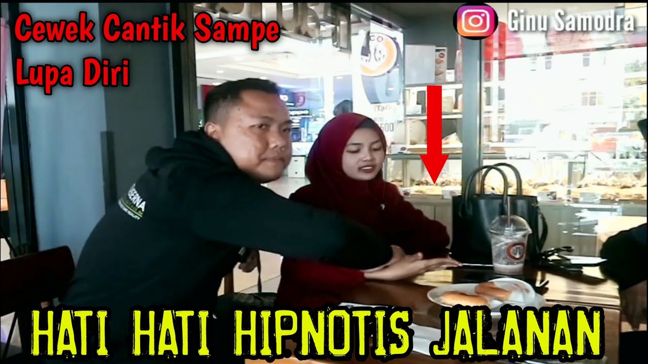 Cewek Cantik Kena Hipnotis Halus tanpa disadari, Jadi Lupa Diri.. - YouTube