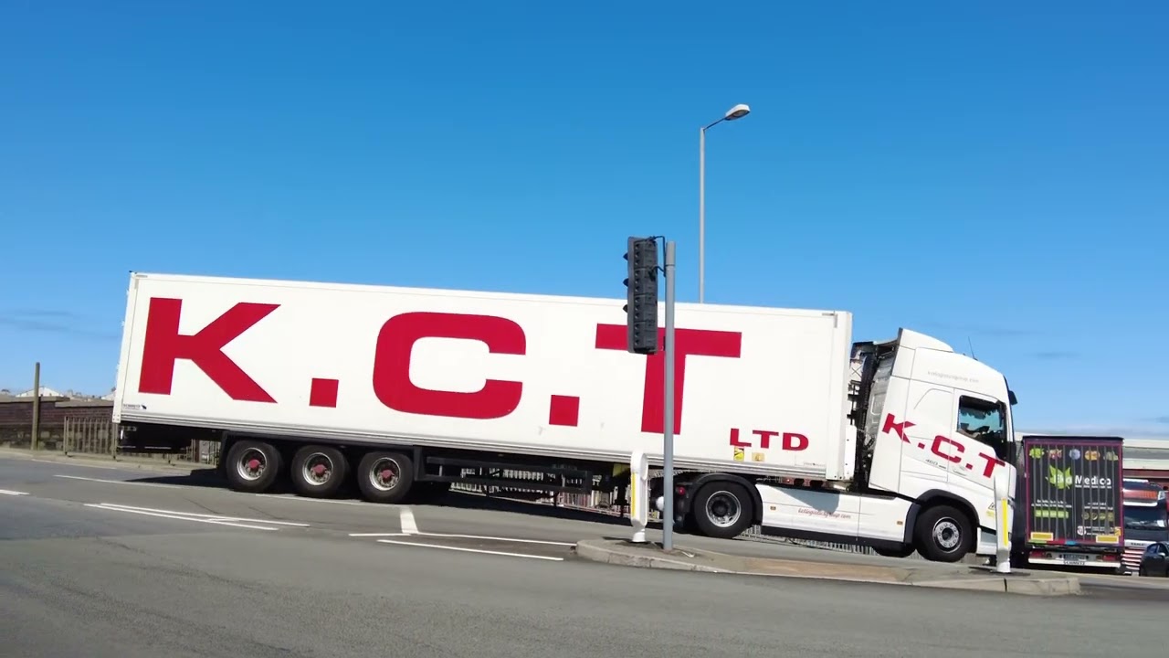 Irish lorries Holyhead Port - YouTube