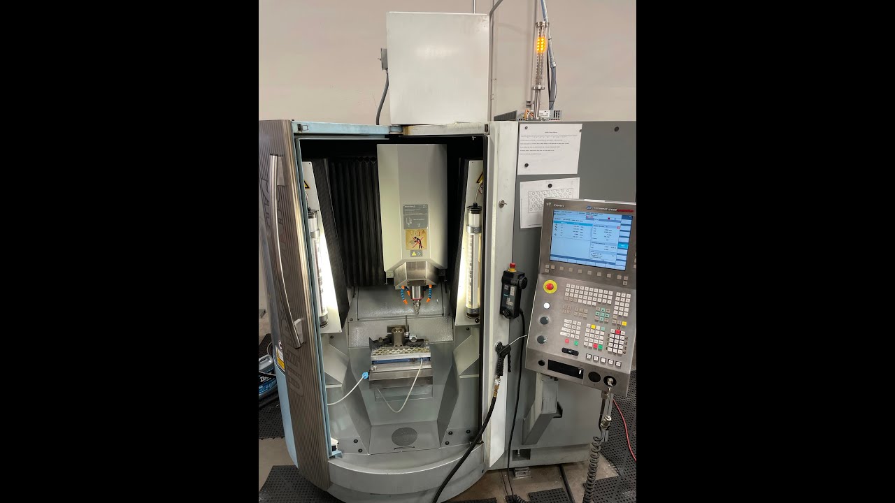 DMG Ultrasonic 20 Linear Vertical Machining Center m/c #601150 - YouTube