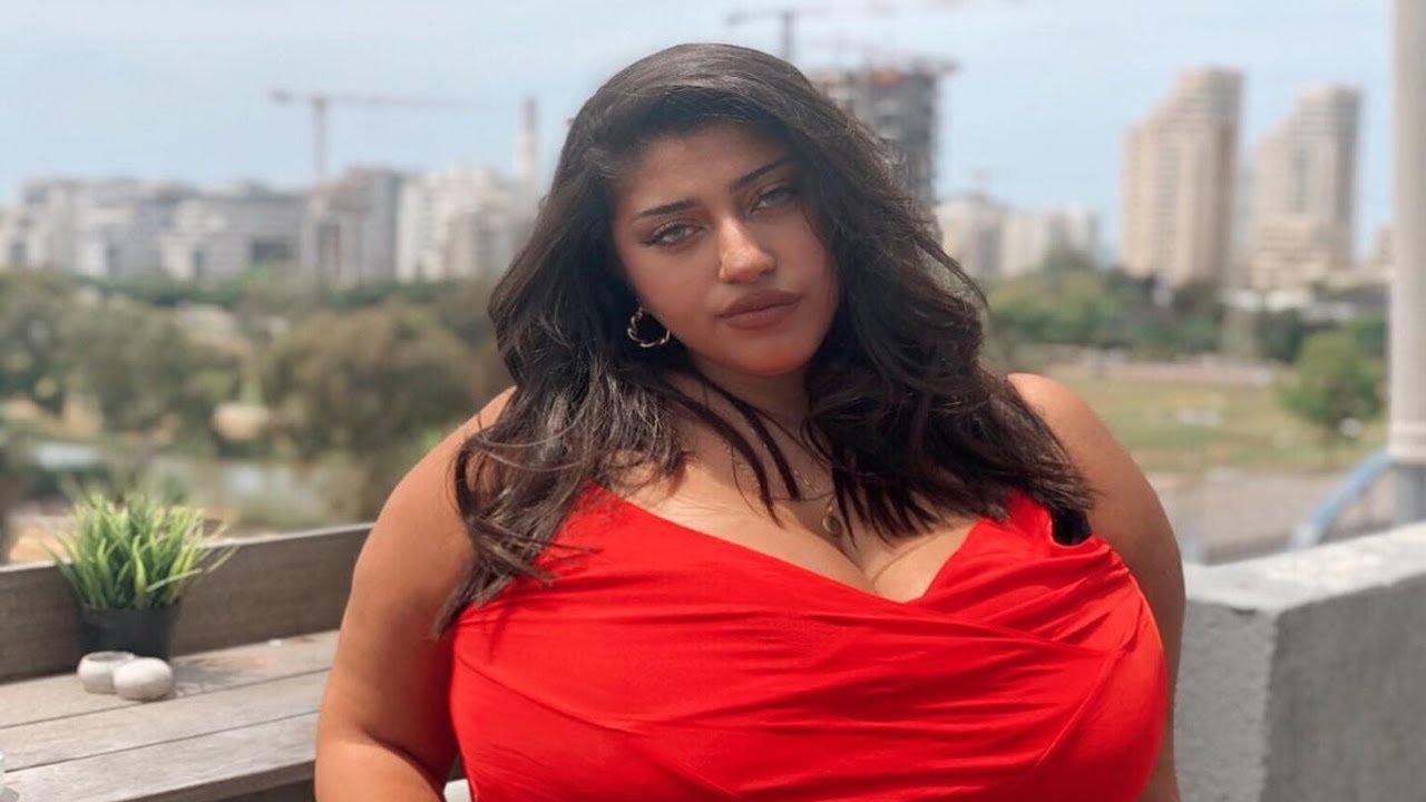 Yuval65 Curvy Models & Plus Size Wiki-Body Positivity-Instagram Star-Fashion Model & Bio - Facts ...
