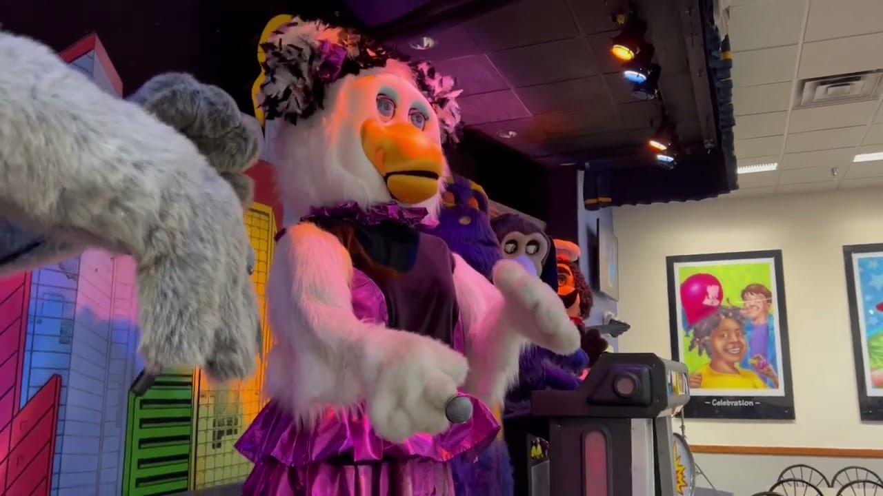 Chuck E Cheese Store Edison NJ (Summer of Fun 2022)☀️⛱🍉😎🕶 - YouTube