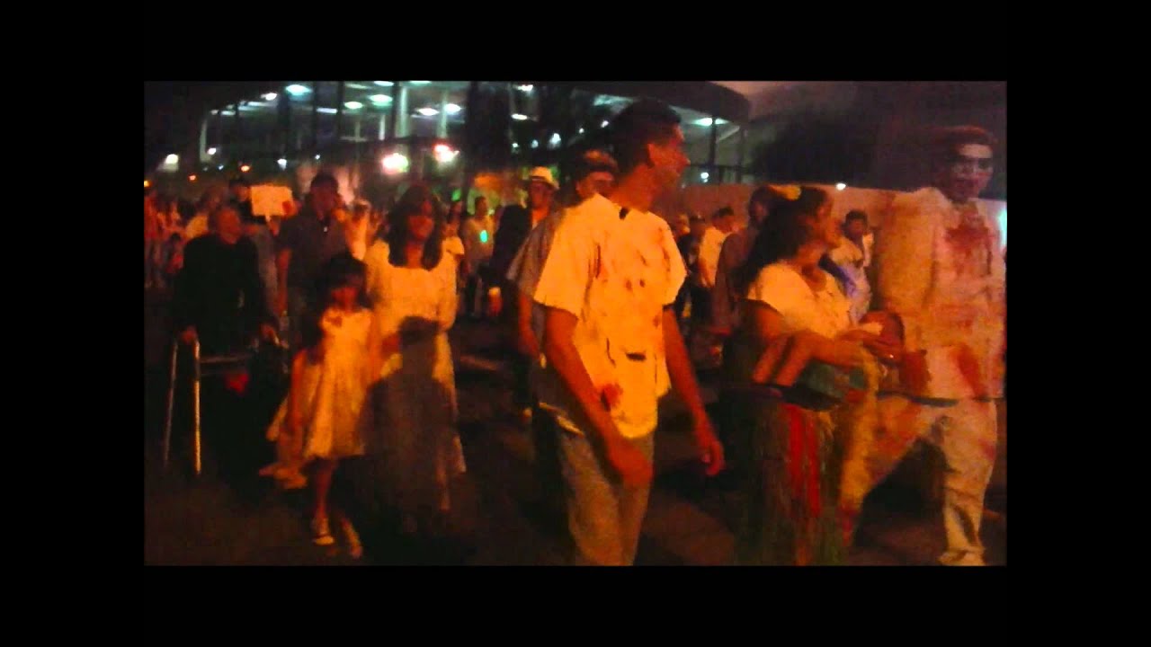 2011 Downtown Phoenix Zombie Walk - YouTube