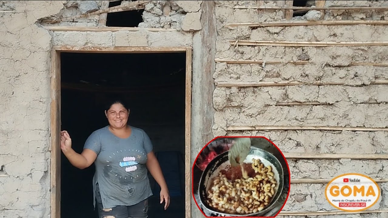 ELA COME LARVAS (GONGO) DE COCO BABAÇU NO LANCHE COM AS CRIANÇAS | GOMA ...