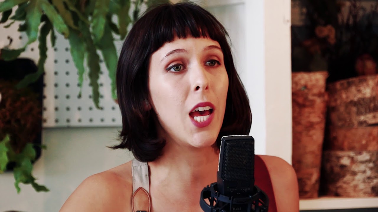 carly taich | my own stages | flora sessions - YouTube