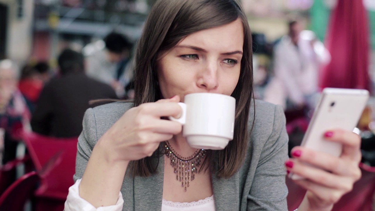 Intesa Mobi - Banking made easy. #withBANCAINTESA - YouTube