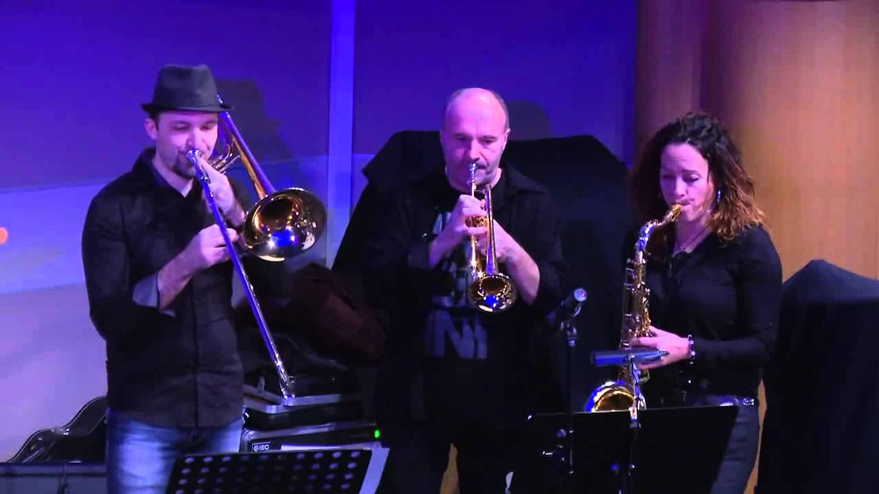 The Watts Up Band - Live in Total Auditorium - PAU (Nov 2015) - YouTube