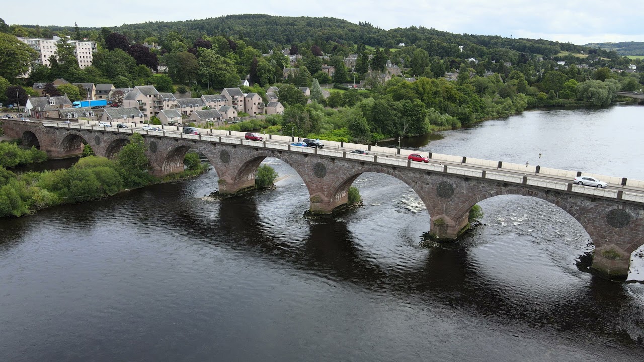Smeaton Bridge, Perth, Scotland - YouTube