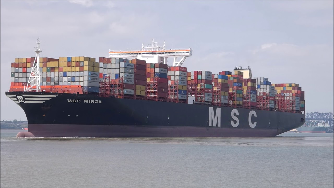 MSC Mirja makes a hastily departure from Felixstowe as another 400 ...