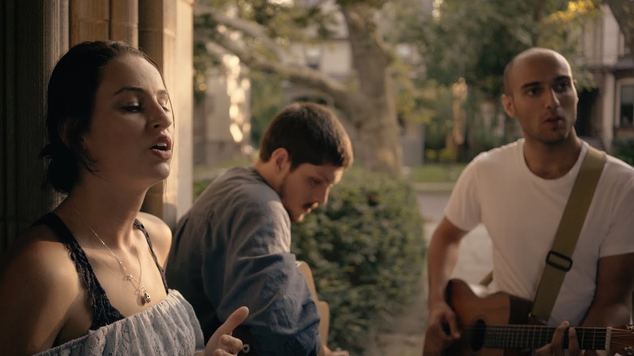 Stephanie Turci - Perpendicular [Live Session] - YouTube