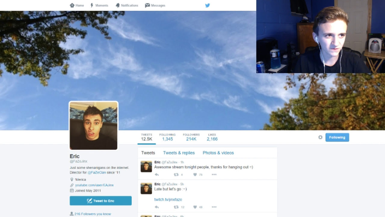 REACTING TO MY OLD TWEETS - YouTube