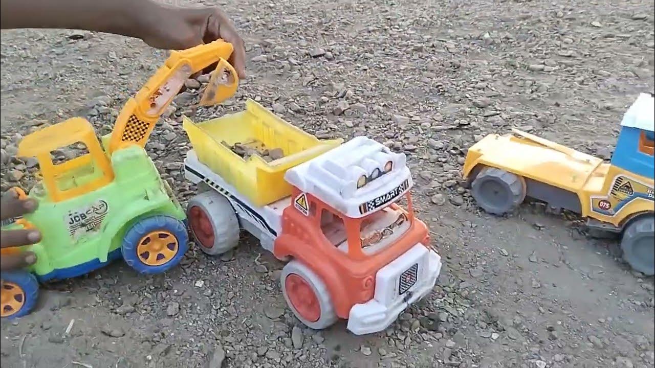 new toys 🧸🚜 bacchon ka gadi wala khilauna dumper truck bulldozer ...
