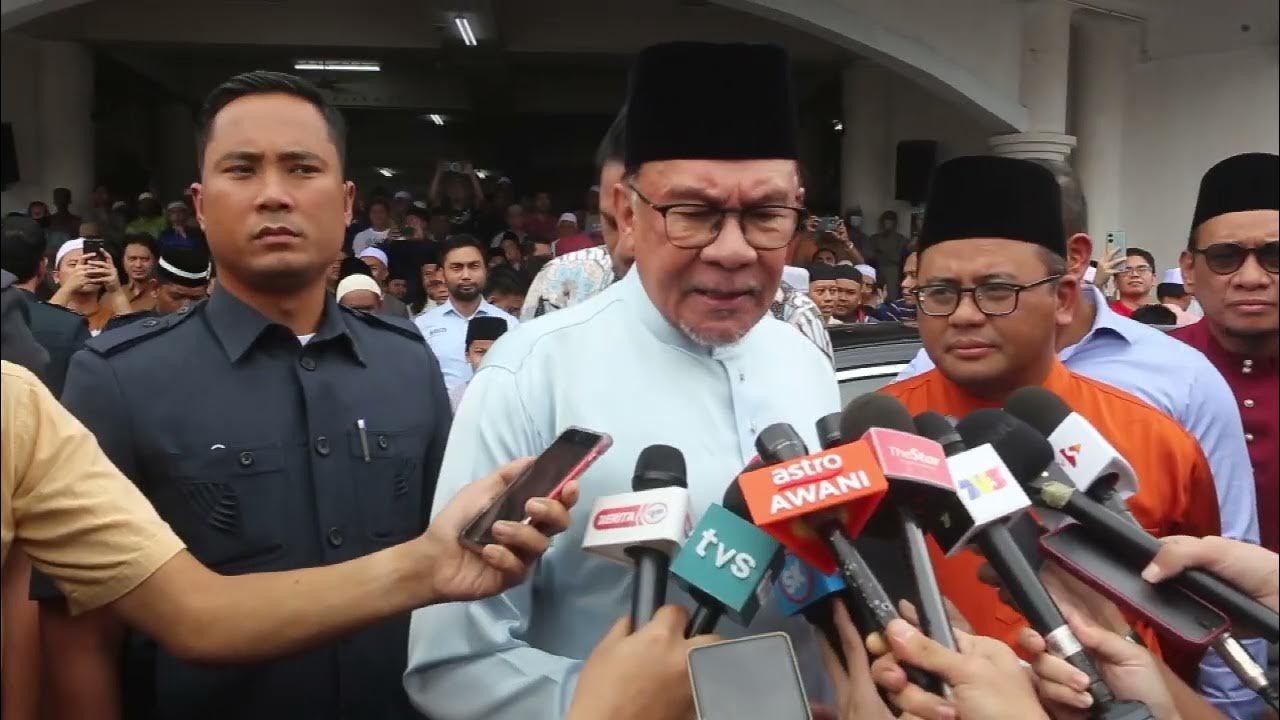 SPRM sita Menara Ilham bukan muslihat, gimik kerajaan - Anwar - YouTube