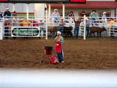 Rodeo Clown BBQ FUNNY - YouTube