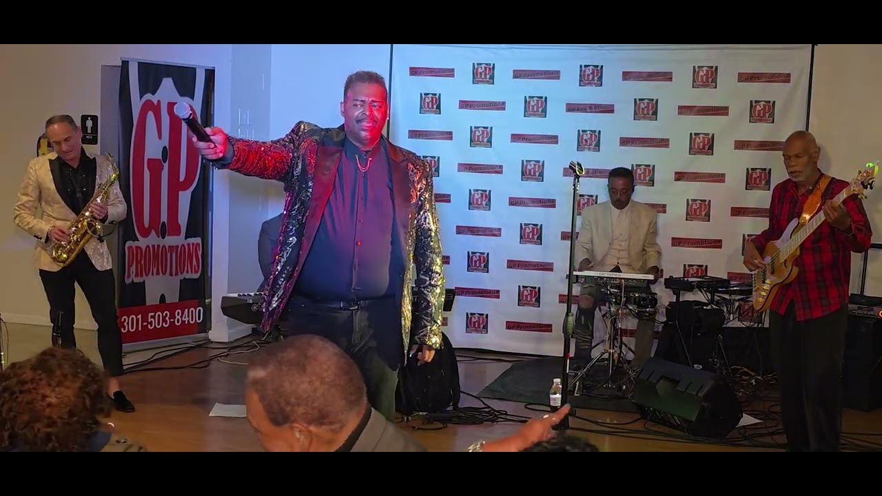 Luther Re-Lives Unplugged ftg William Wardlaw sings "Going In Circles ...