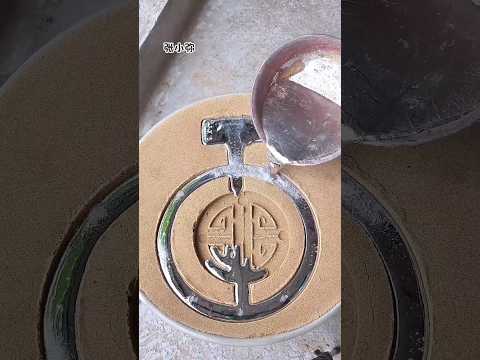 Created an Islamic Symbol Using Molten Iron – Powerful & Halal Art! 🕌🔥🛠️