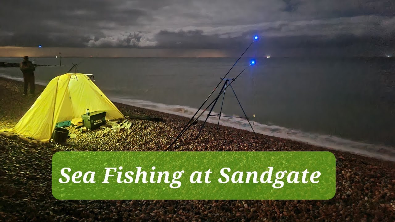 Sea Fishing UK | Sandgate | Kent | Squidding - YouTube