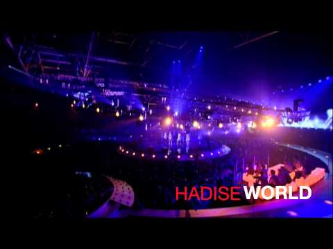 Hadise - A Good Kiss(Remix) @ TMF Awards 2007