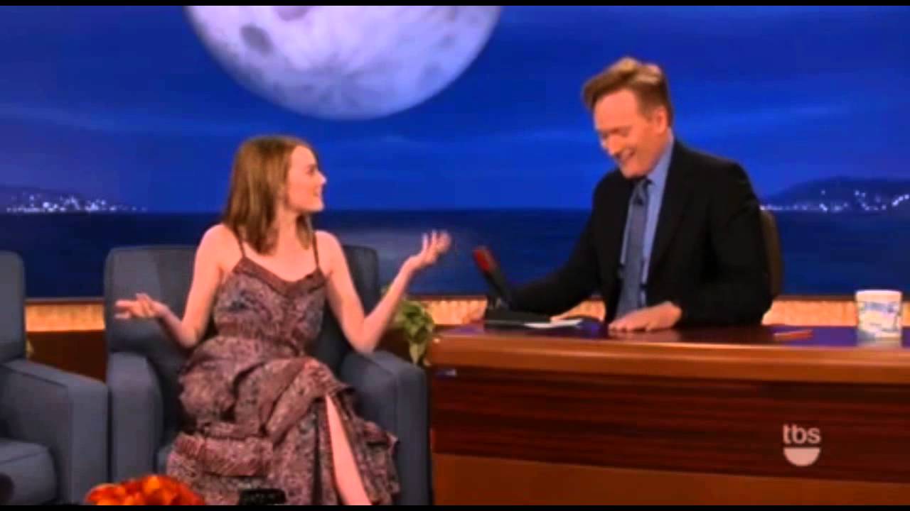 Emma Stone likes 2NE1's "IATB" - YouTube