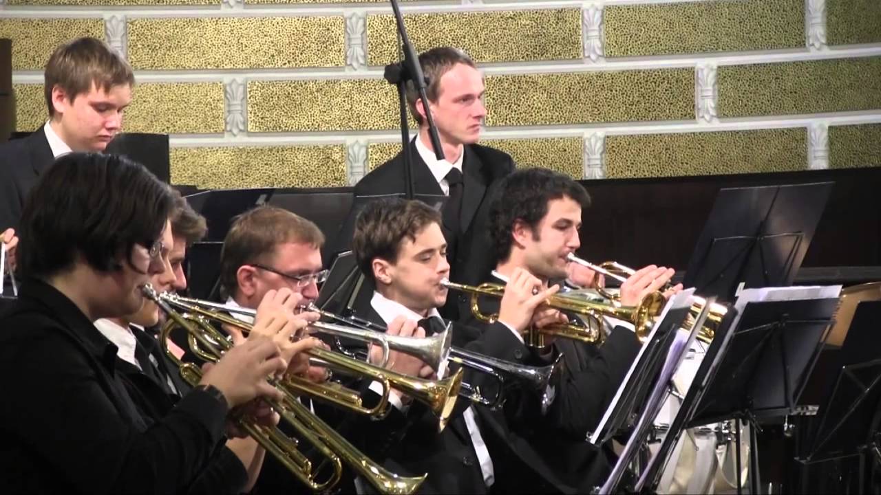 Dzeltens manis kumeliņš - YouTube