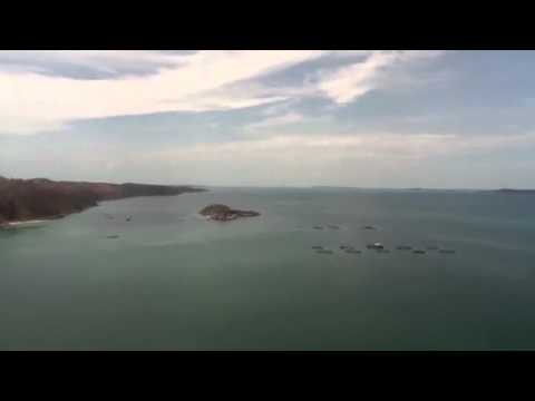 Arriving at Turtle Island, Cone Bay - YouTube