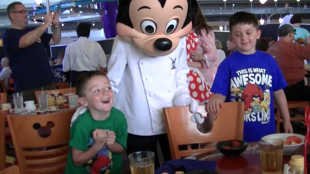 Mickey at Chef Mickeys - YouTube