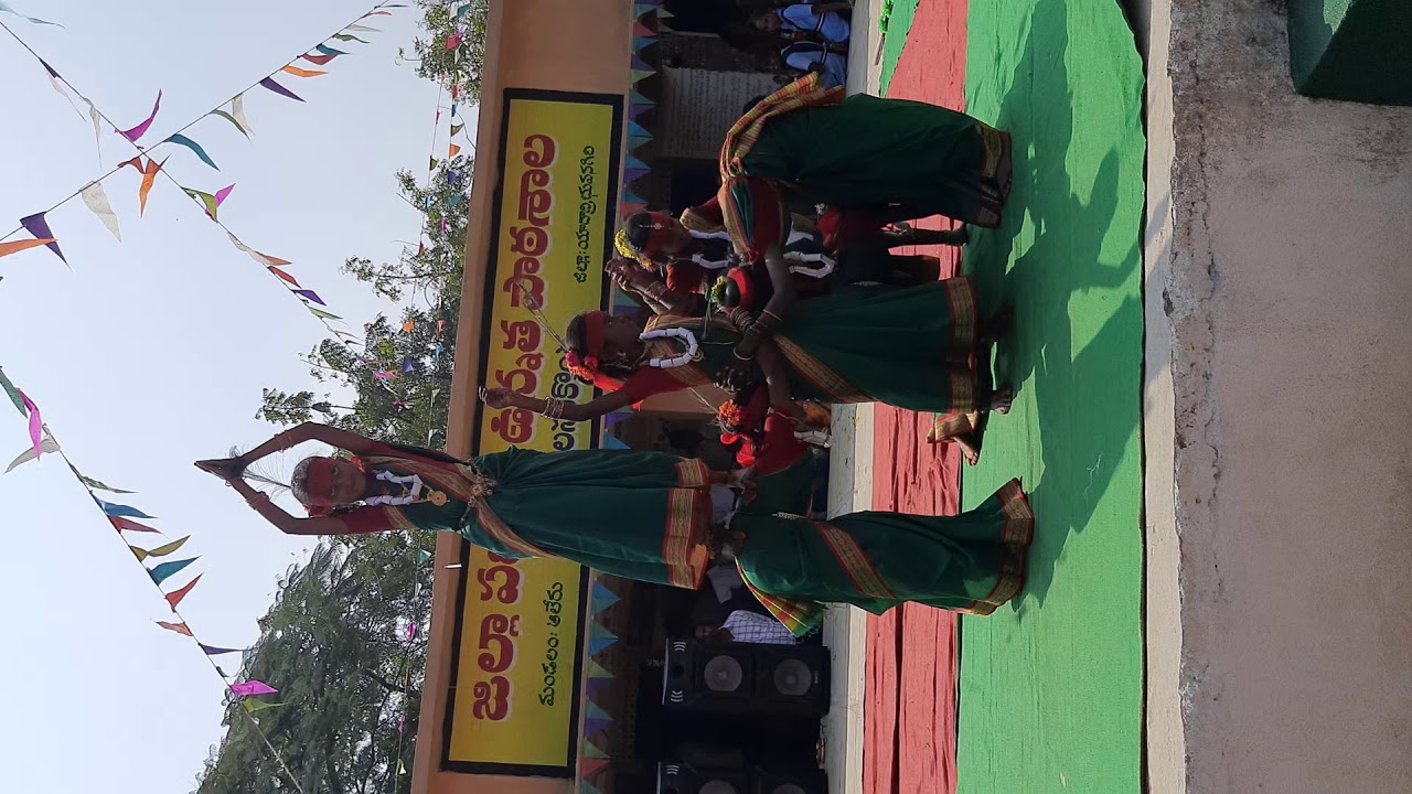 DHIMSA-Folk dance Superb - YouTube