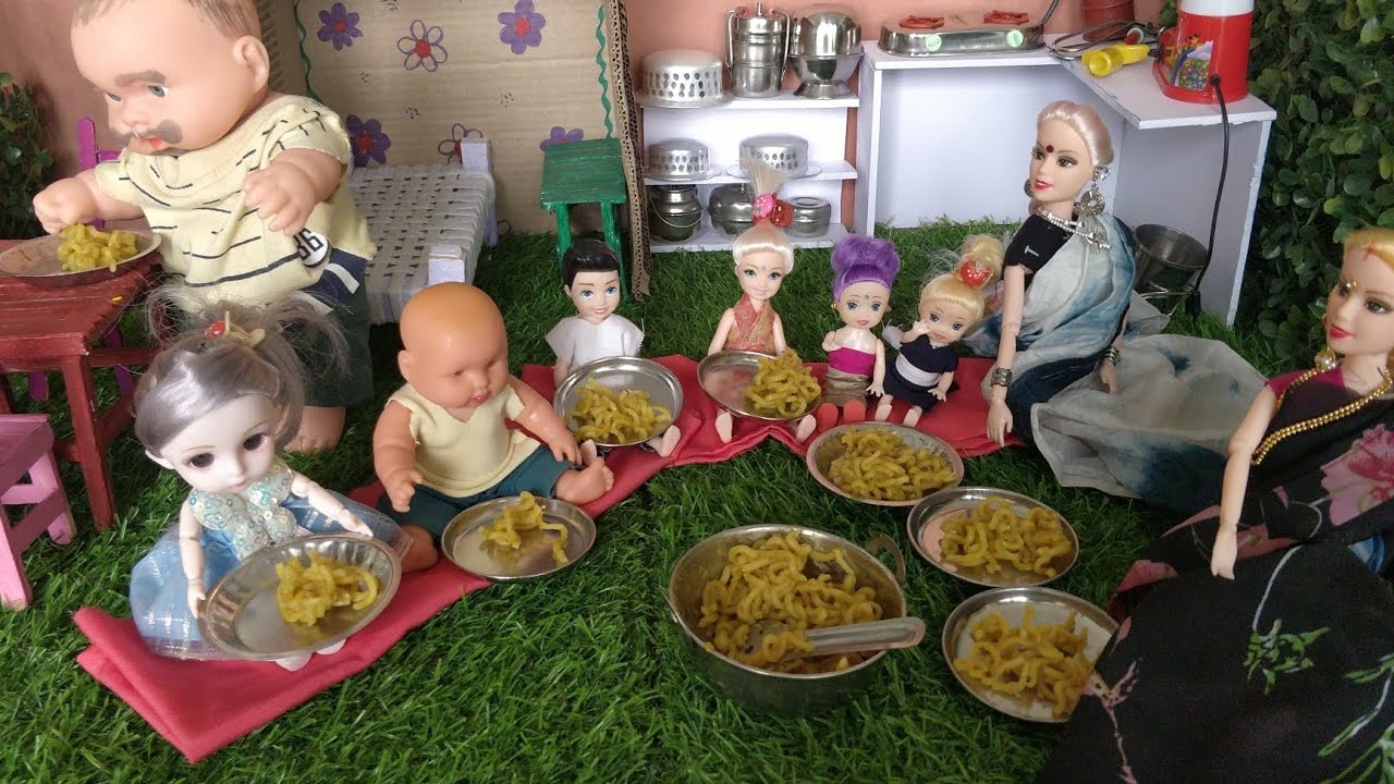 Barbie Doll வீட்ல Maggi/Magical Barbie Tamil - YouTube